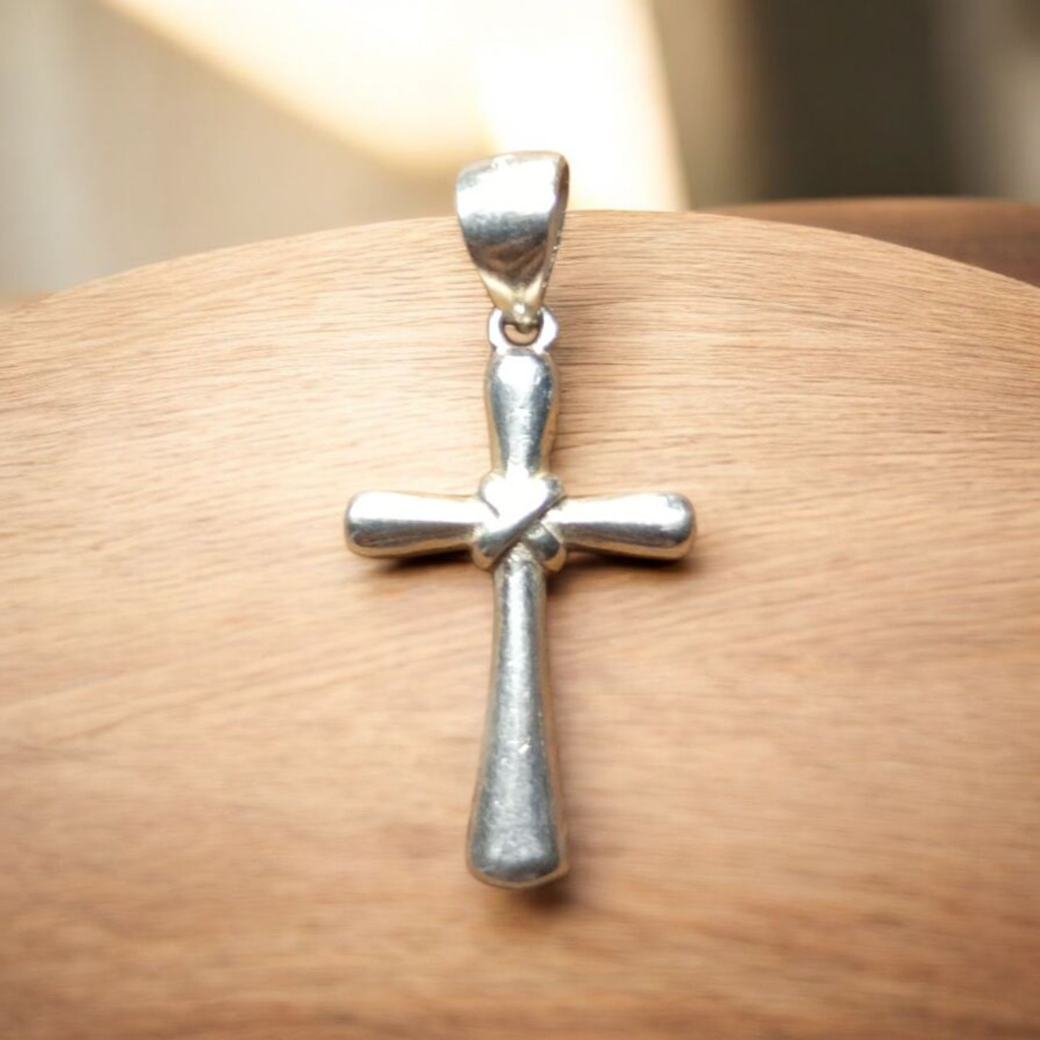 3D Vintage Silver Solid Cross Charm 1" - Faith Jewelry | Pieceitogether